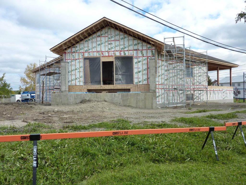La bibliothèque de Macamic renaît de ses cendres | L'Indice bohémien