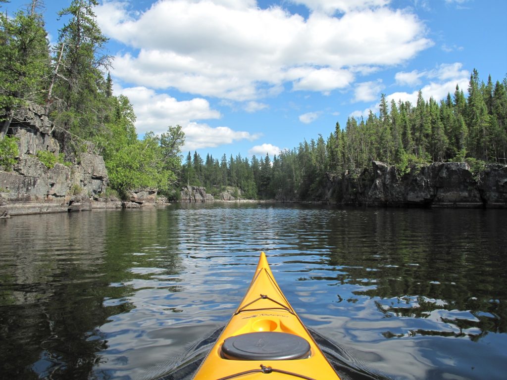 Deux lacs pour deux kayaks | L'Indice bohémien